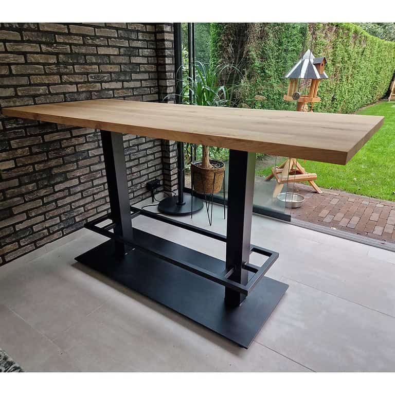 Houten bartafel uit voorraad leverbaar met verschillende poten