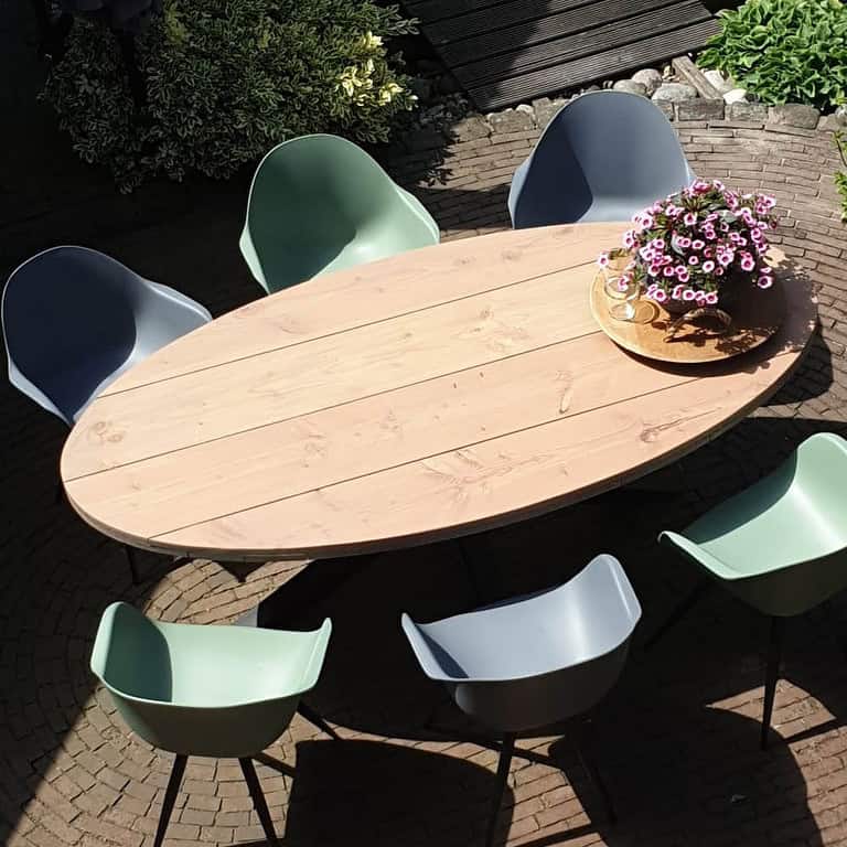 Ovale tuintafel douglas hout - Goedkope Steigerhouten Meubelen