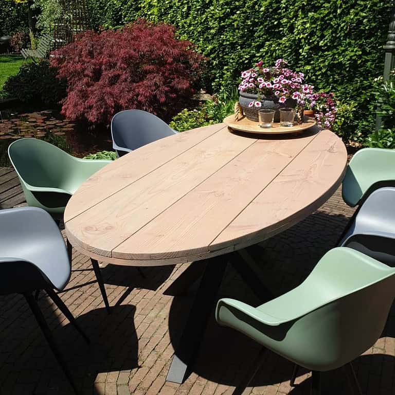 Verschillende tuintafel (s) op maat - Massief houten tuintafels